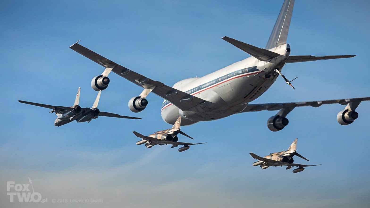 O KC-747 iraniano - Velho General