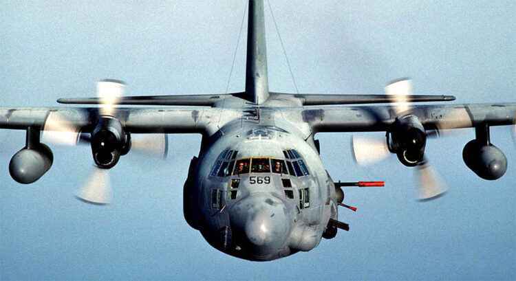 O AC-130H Spectre da USAF - Velho General