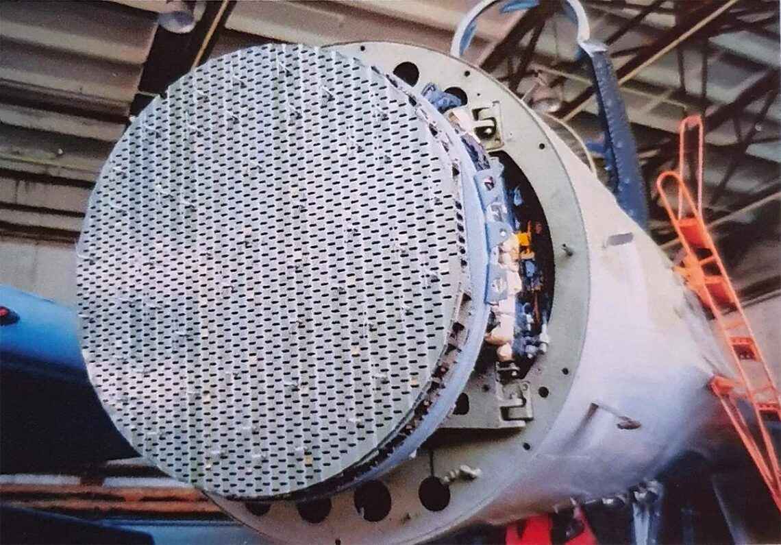 Sukhoi Su-37 Flanker F, o caça experimental da Sukhoi - Velho General